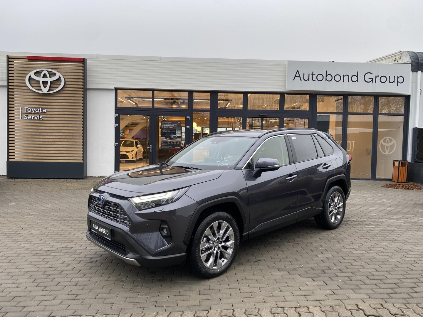 Nabídka vozu Toyota RAV4 2.5 Hybrid 2024 1 174 900 Kč s DPH Toyota ...