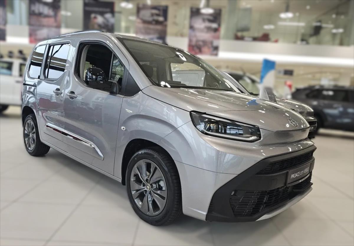 Nabídka vozu Toyota PROACE CITY VERSO 1.5 Diesel 2025 779 900 Kč s DPH LOUWMAN ÚSTÍ - Nové a ...