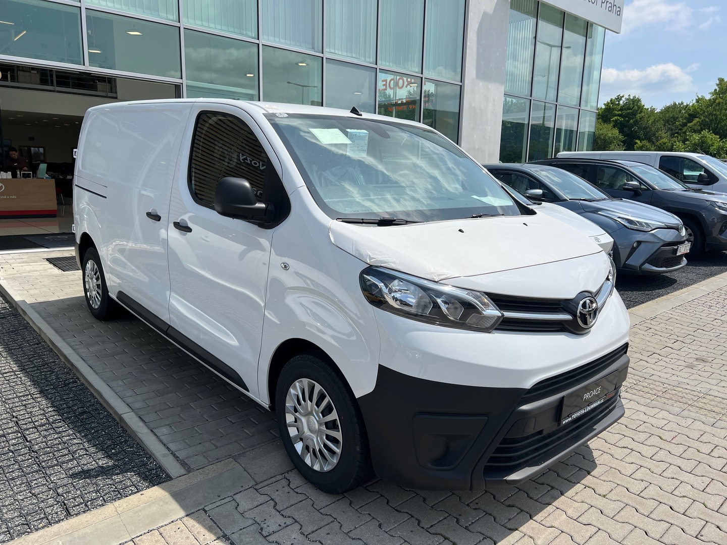 Nabídka vozu Toyota PROACE 2.0 Diesel 2025 690 799 Kč s DPH LOUWMAN ...